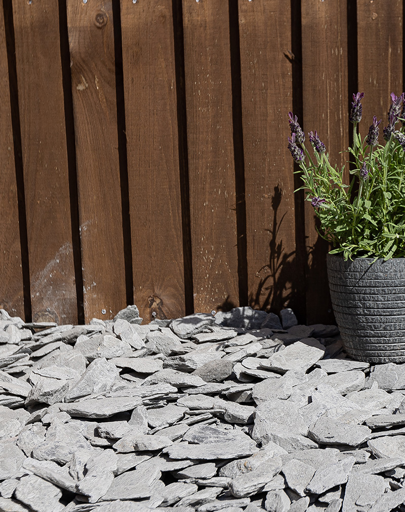 Granite Chippings Norfolk | Decorative Stone Supply | Longwater Gravel